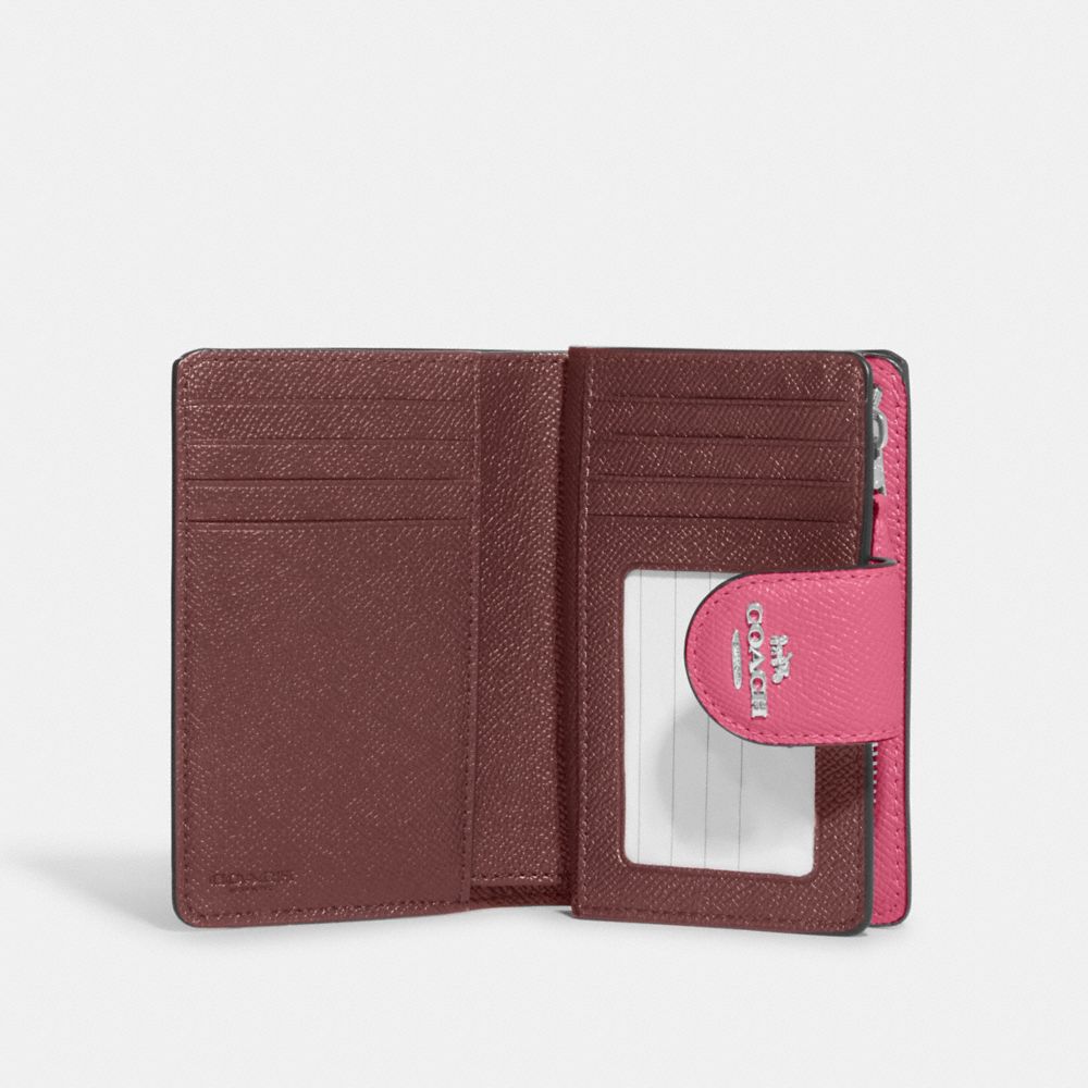COACH® Outlet | Medium Corner Zip Wallet