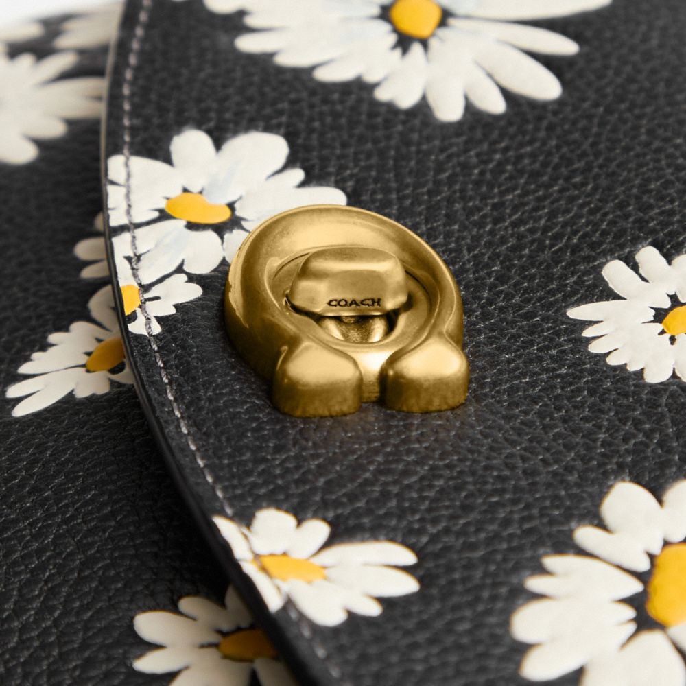 公式】COACH – コーチ | キャシー クロスボディ 19・フローラル 公式】COACH – コーチ | キャシー クロスボディ 19・フローラル